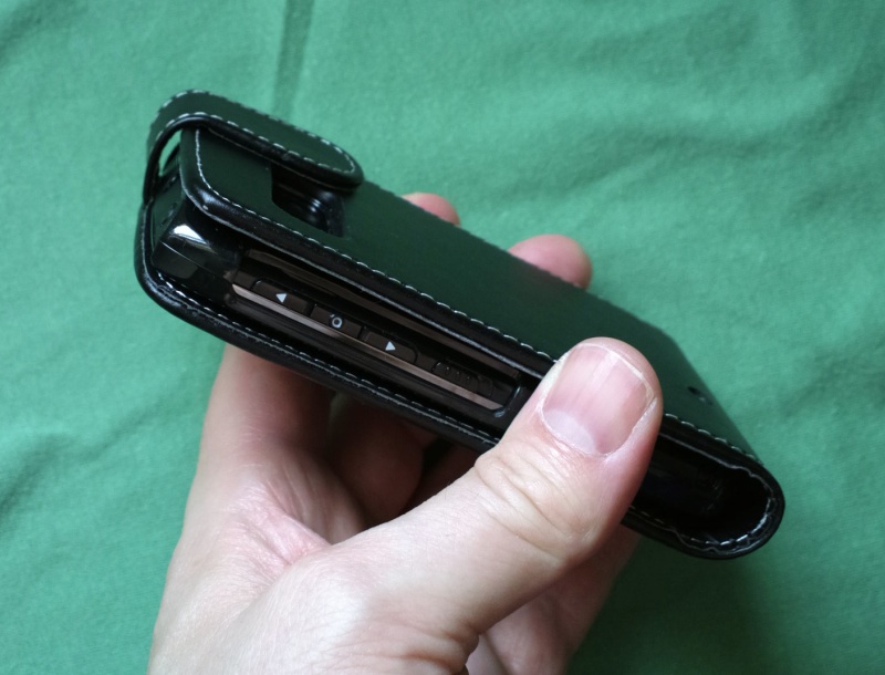 Casing The Nokia E6 Communicator